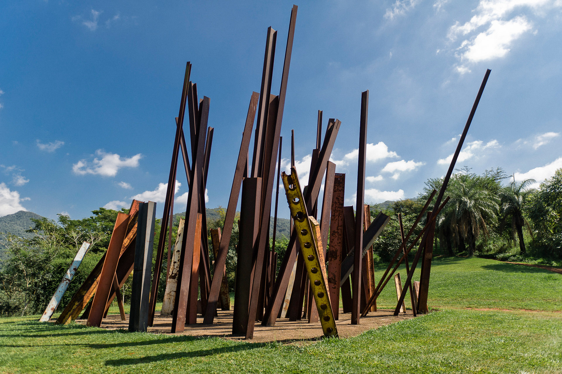 Beam Drop Inhotim - Inhotim